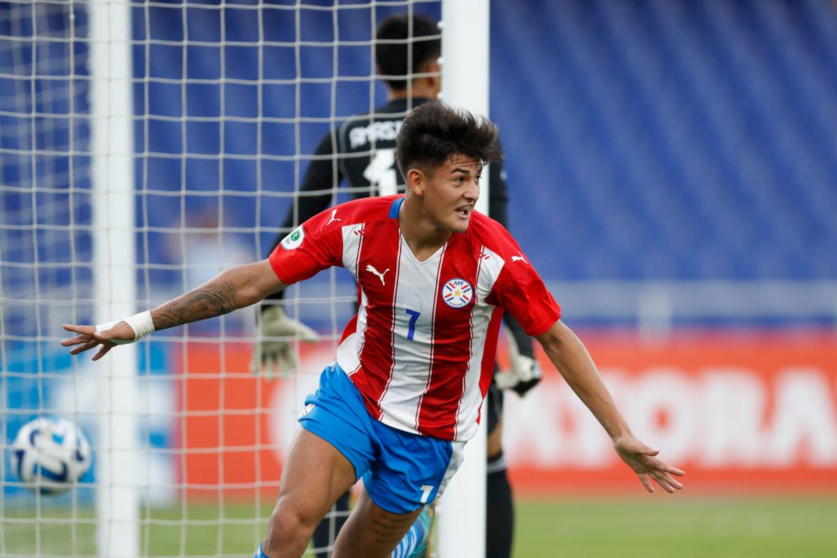 Paraguay venció a Perú y se convirtió en la primera selección en ...