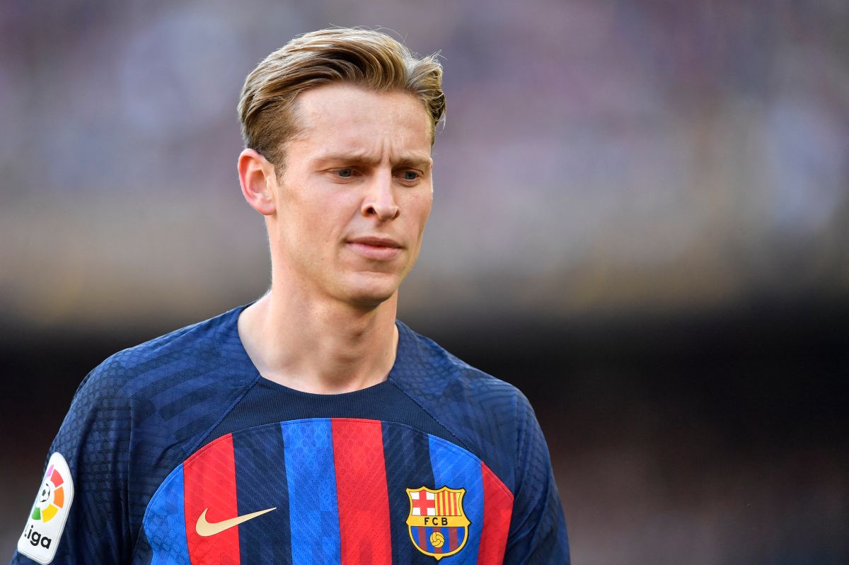 Casi Termina Con Lesión Grave Frenkie De Jong Se Resbaló En La Puerta