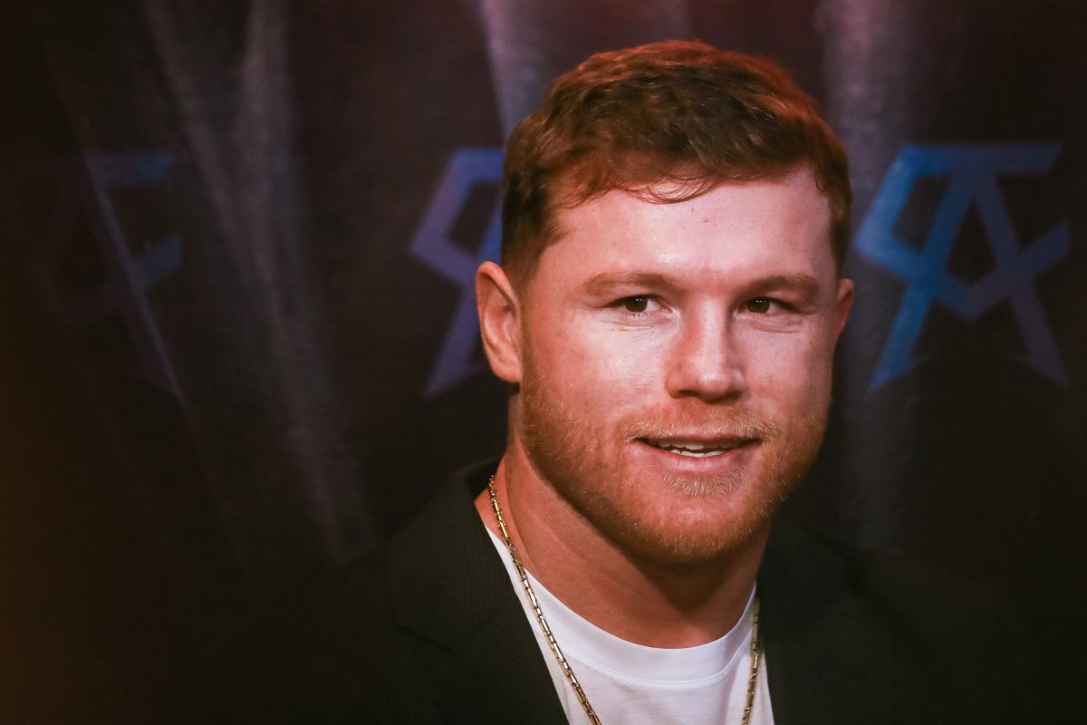 ‘Canelo’ Álvarez en el Super Bowl: El boxeador aparece como repartidor ...