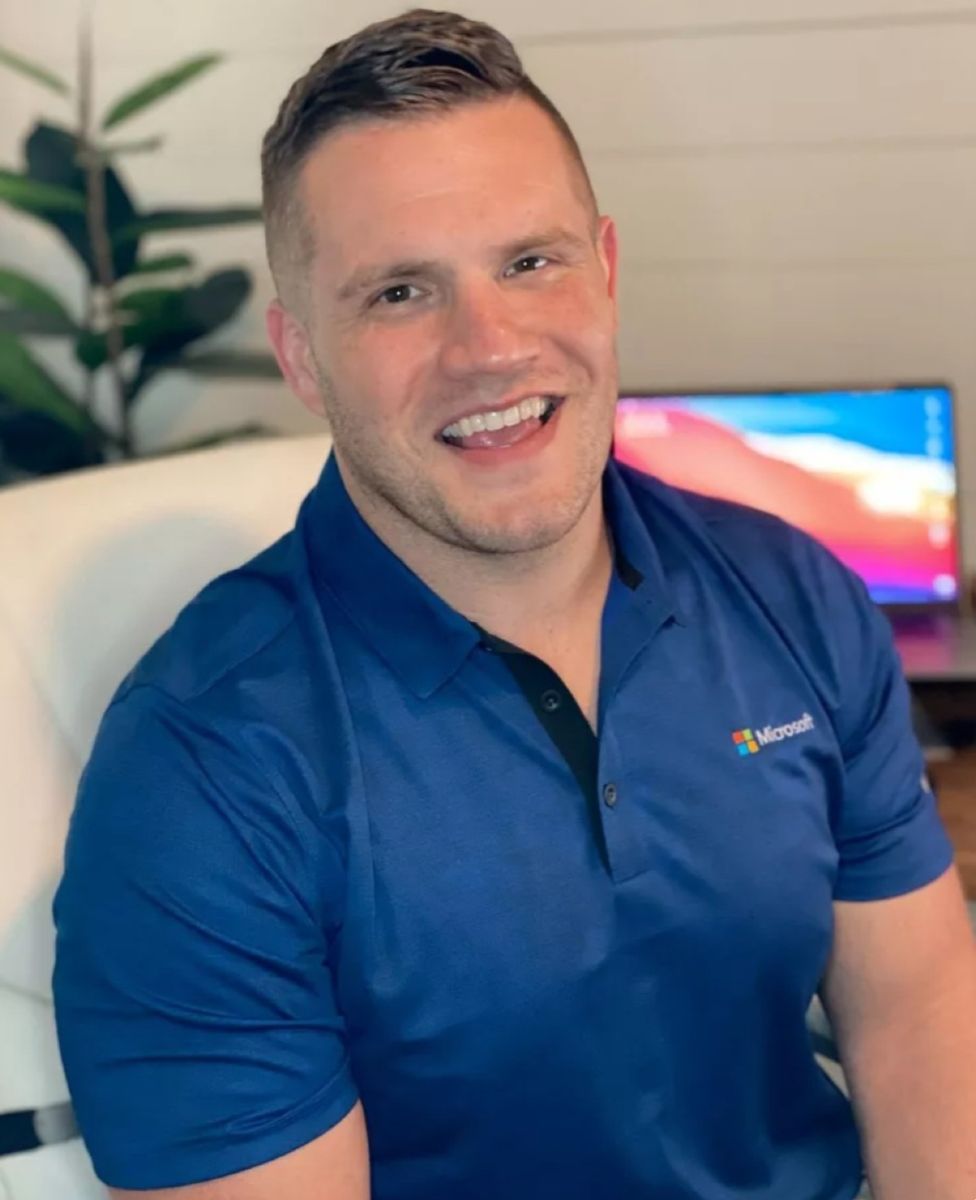 Exesposa de ejecutivo de Microsoft muerto a balazos en Florida en medio ...