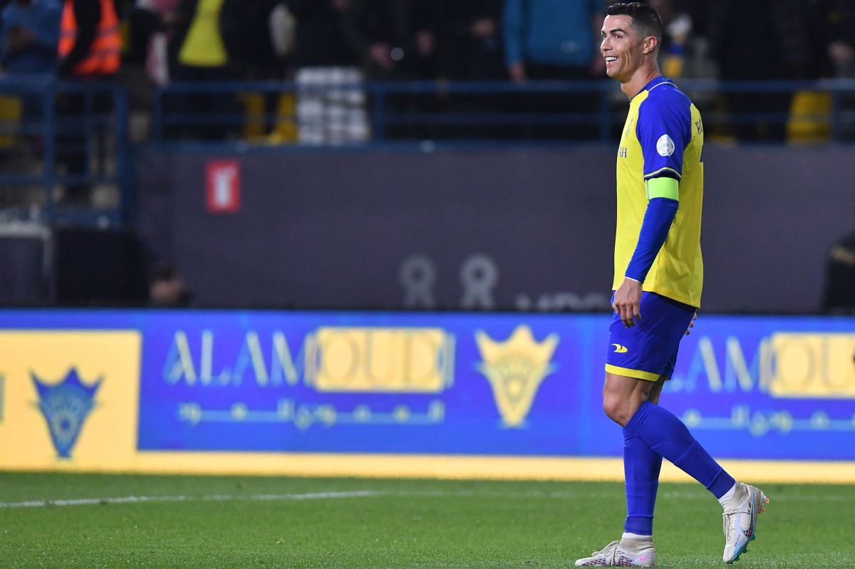 Cristiano Ronaldo marcó un hat-trick para darle el liderato absoluto a ...