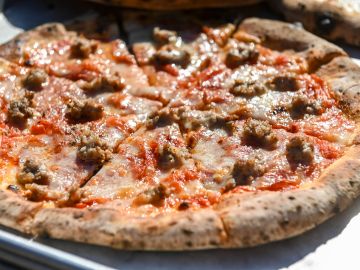 Las mejores 5 pizzerías en Nueva York, según la Inteligencia Artificial - El Diario NY