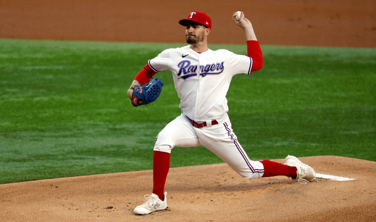 Pitcher de los Texas Rangers iguala récord del legendario Nolan Ryan ...