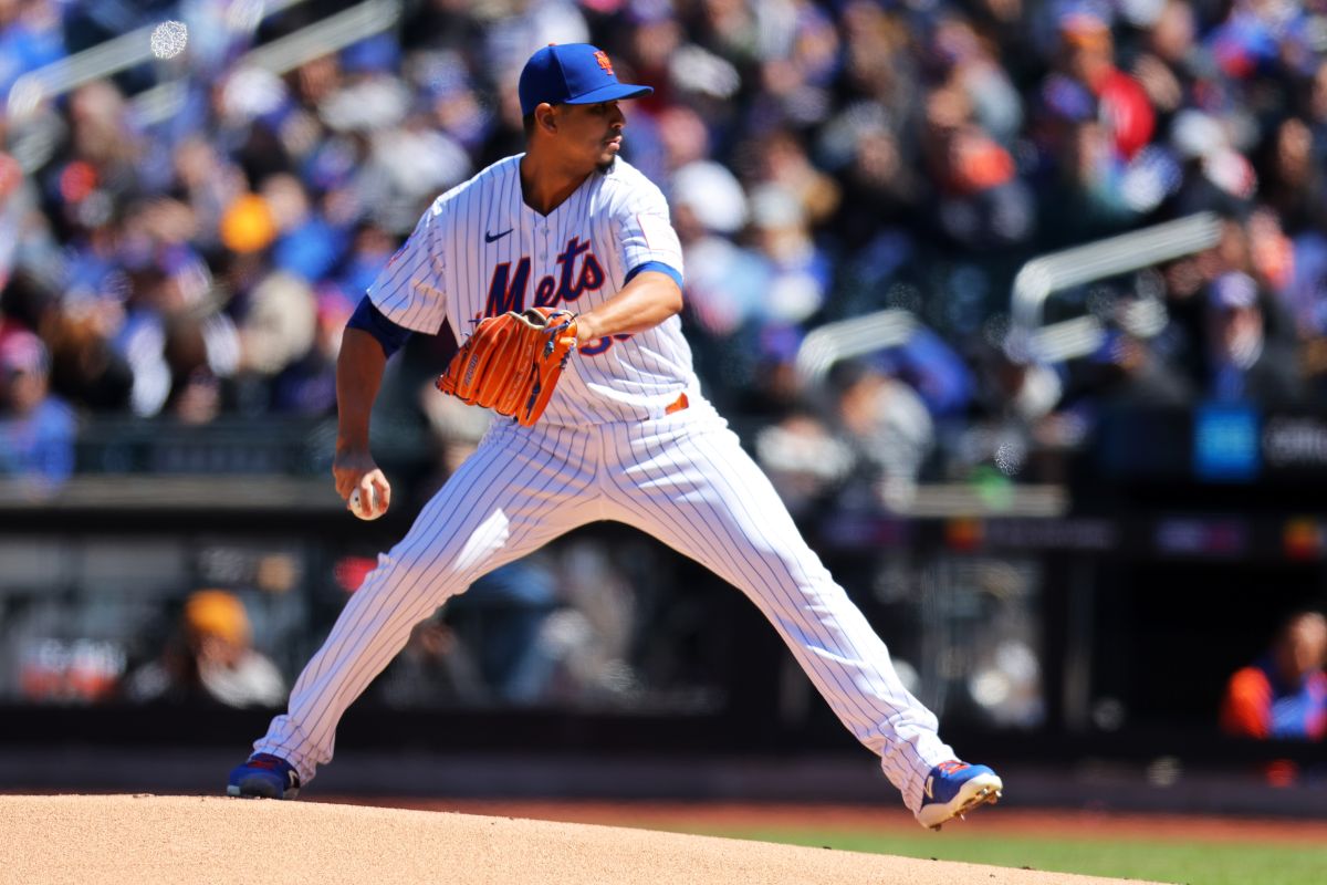 Los New York Mets reestructuran su rotación con seis lanzadores hasta ...