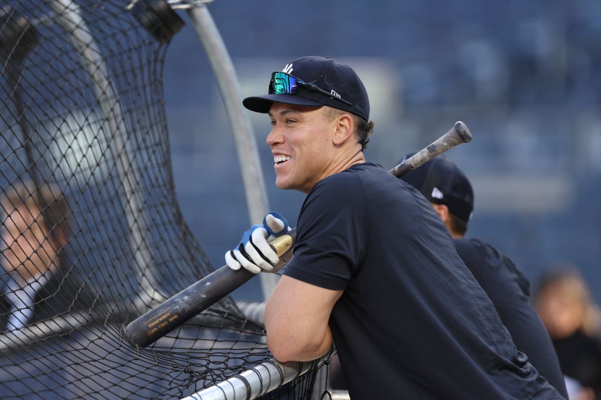 El perro de Aaron Judge hizo su debut en el Yankee Stadium (Video) - El ...