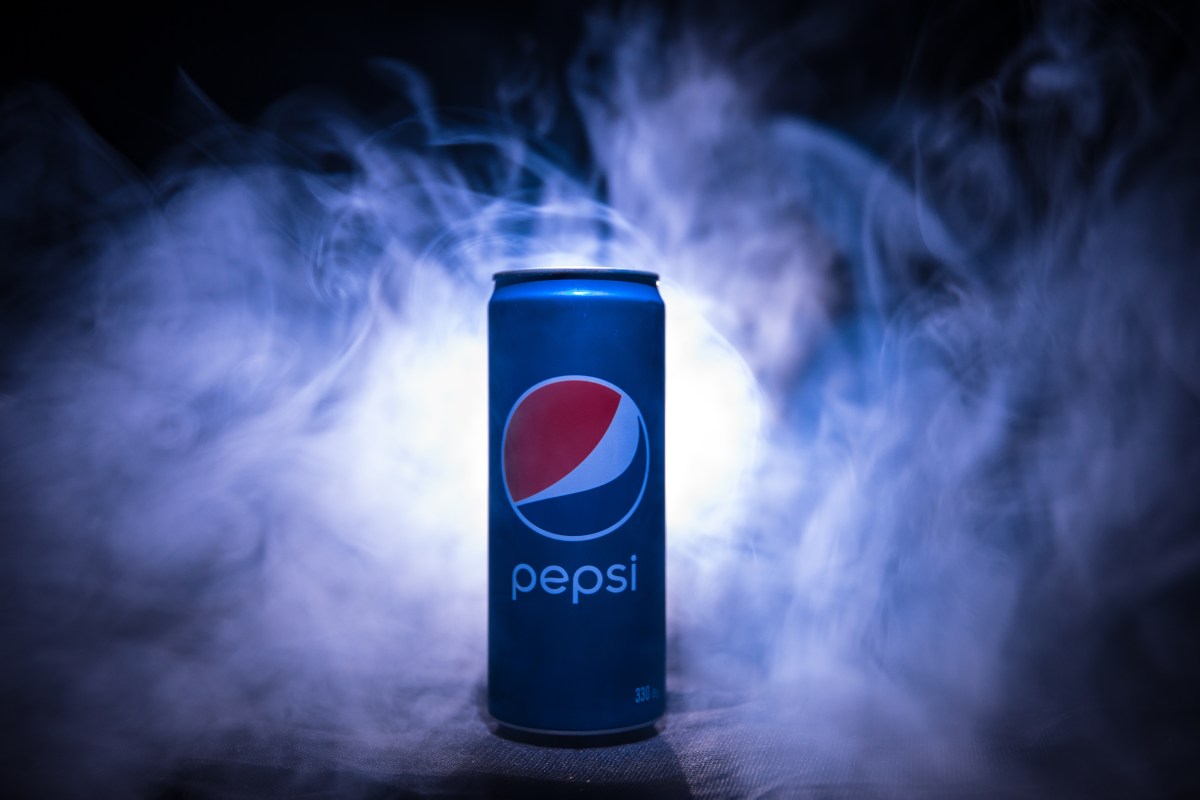 Pepsi y Bad Bunny regalan 3 meses de Apple Music para el verano ...