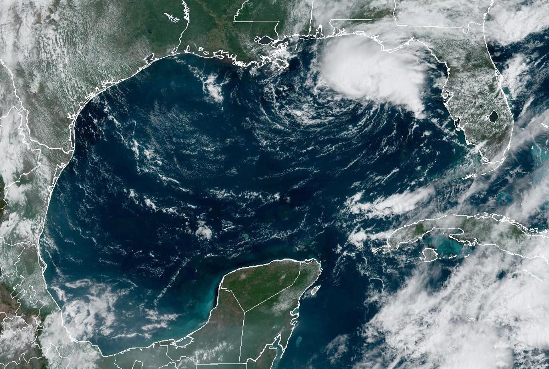 Inicia la temporada de huracanes 2023: potencial tormenta tropical amenaza Florida - El Diario NY