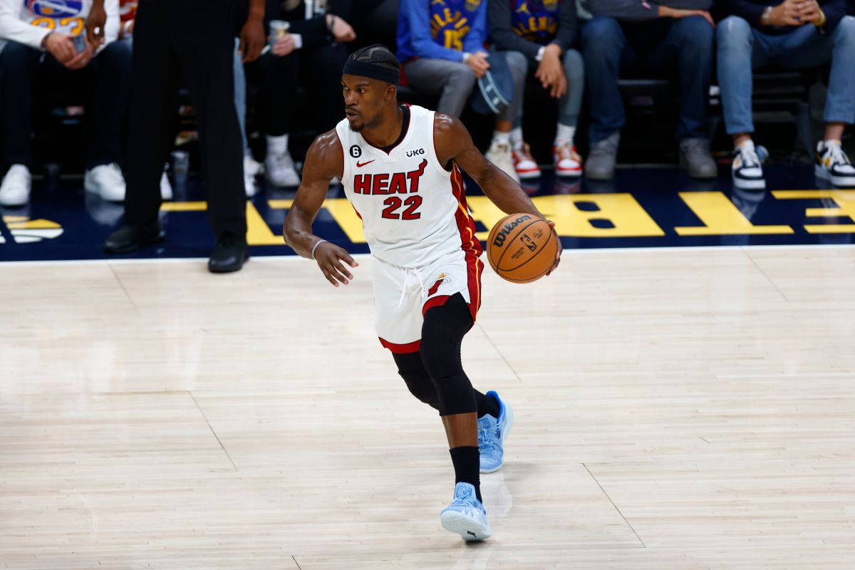 Jimmy Butler confiesa estar “ilusionado” con la llegada de Messi a ...