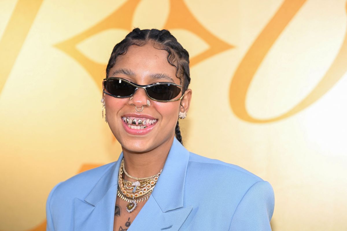 Tokischa causa alboroto con su look en la Semana de la Moda de París y ...