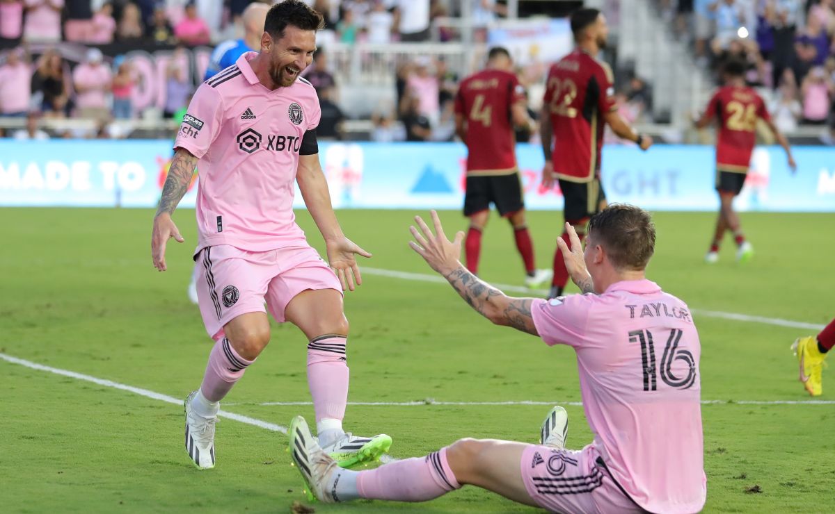 Lionel Messi se roba los focos con doblete y encabeza goleada de Inter Miami ante Atlanta United ...