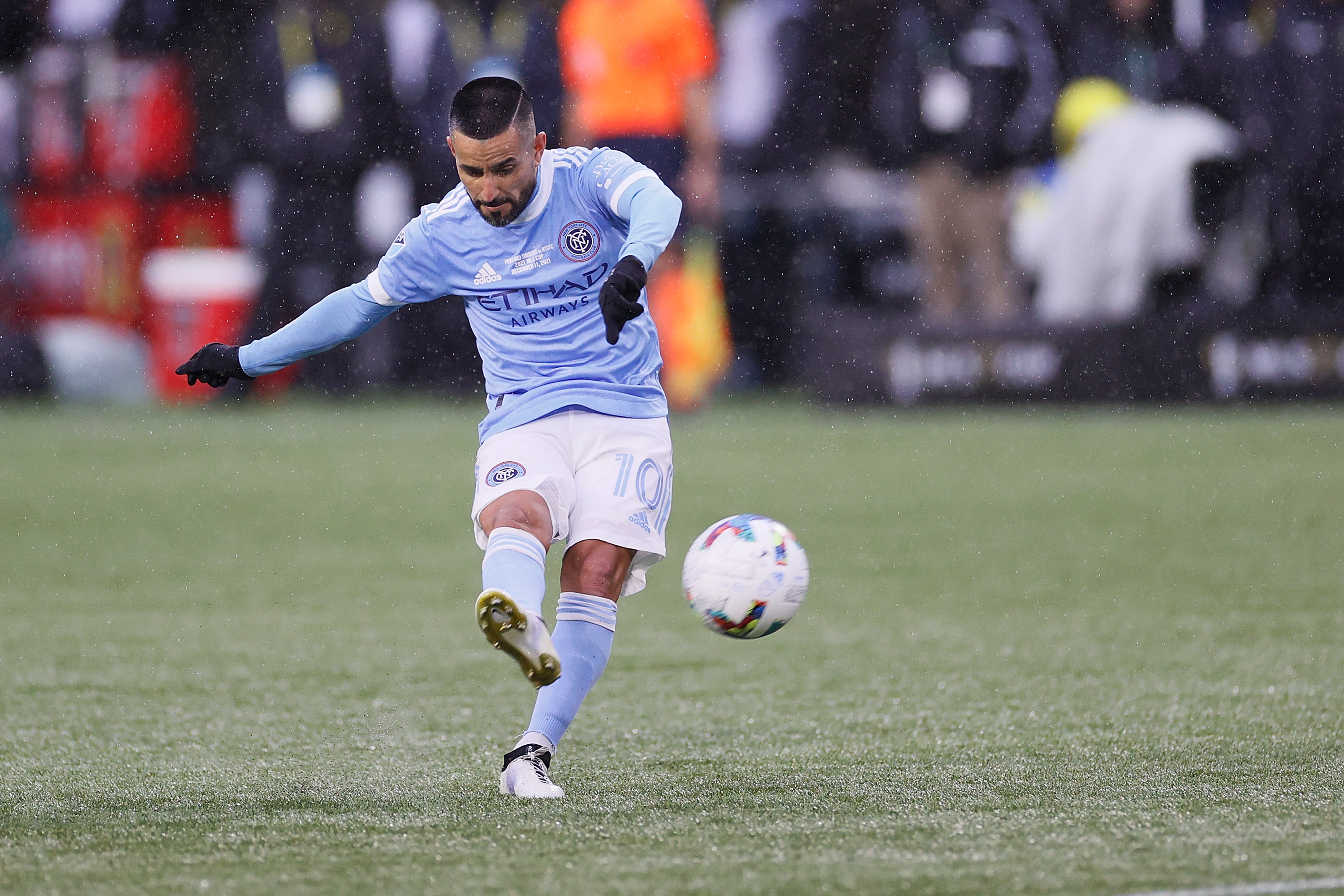 El regreso de una leyenda: Maxi Moralez ficha por el New York City FC ...