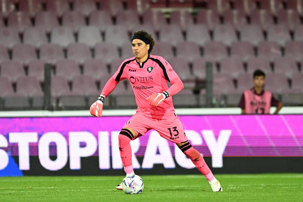 Todo un campeón: Guillermo Ochoa es el mexicano mejor valorado en EA ...