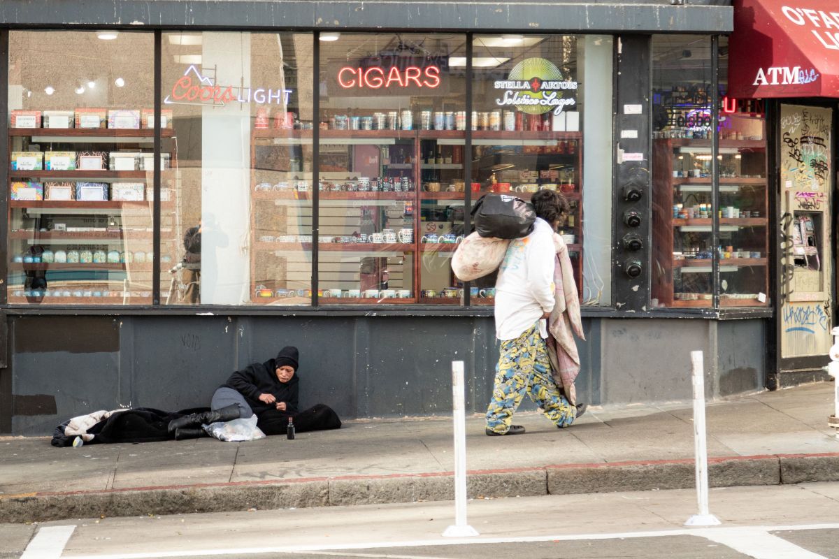 Hombre en California acusado de grabar momento en que mata a tiros a ...
