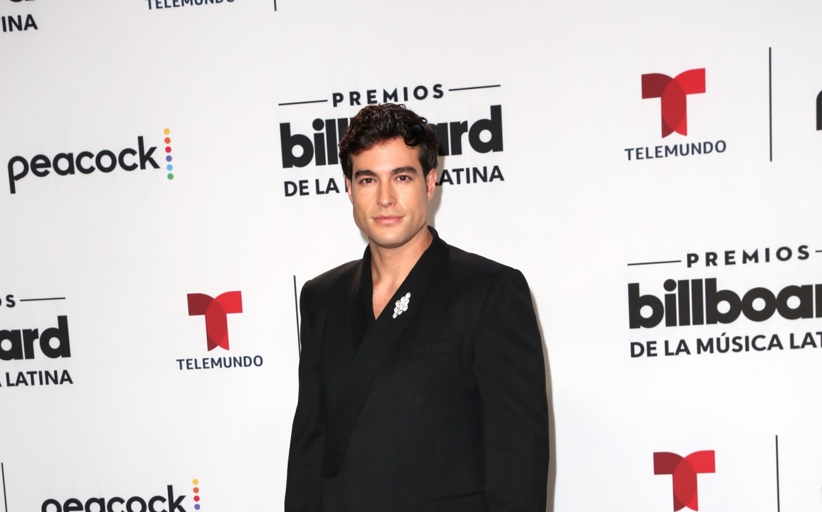VIDEO: Actor de Telemundo, Danilo Carrera, celebra que su mamá ha ...