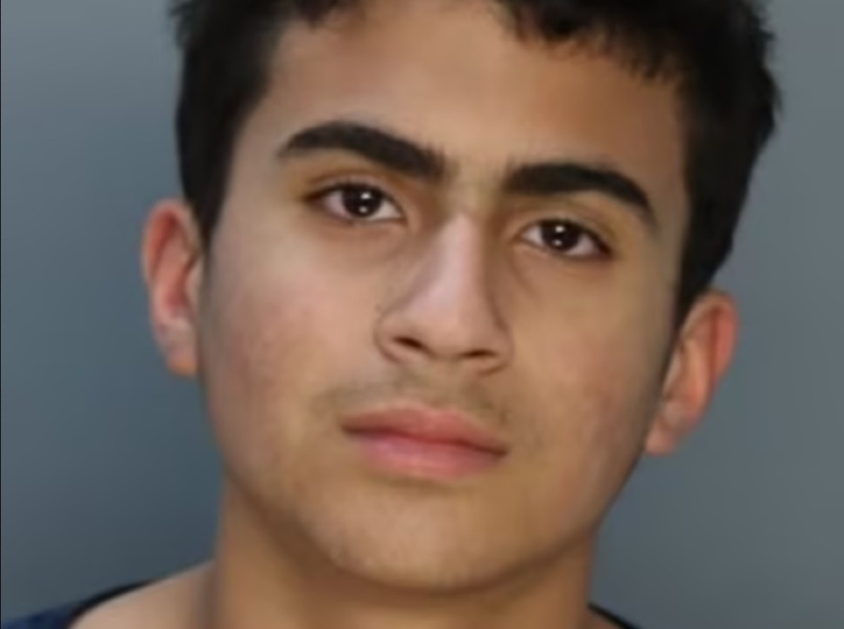 Los cuatro videos clave en el caso contra Derek Rosa por asesinato de ...