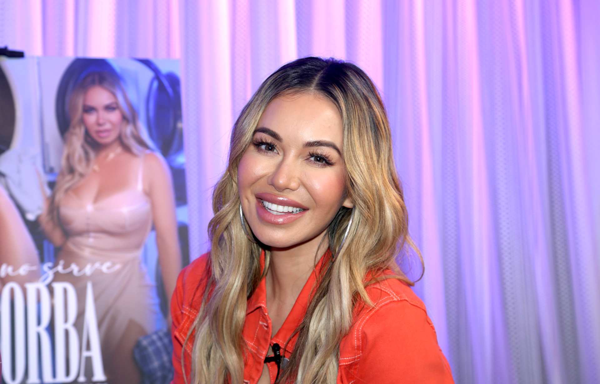 Chiquis Rivera Presume Su Cuerpazo Con Una Faja Y Alborota Instagram