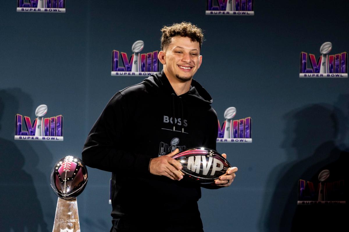 ¿Patrick Mahomes a la altura de Tom Brady?: El QB de Chiefs ganó su ...