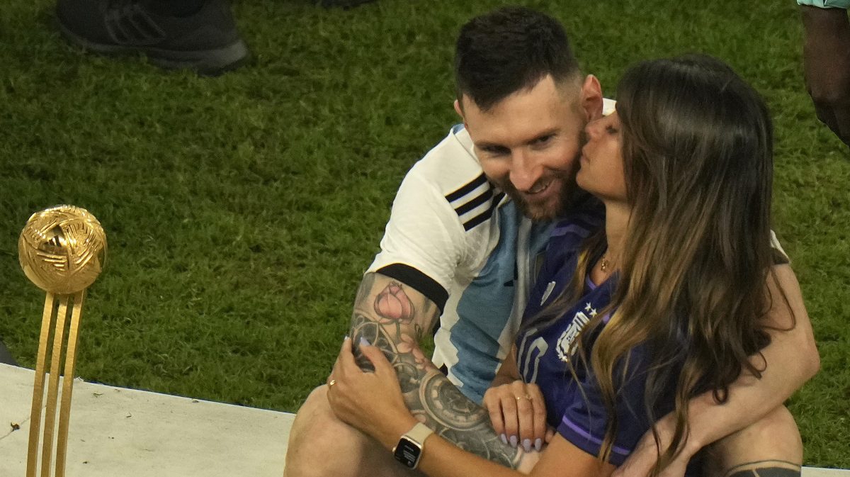 Lionel Messi festejó humildemente el cumpleaños de su esposa Antonela ...
