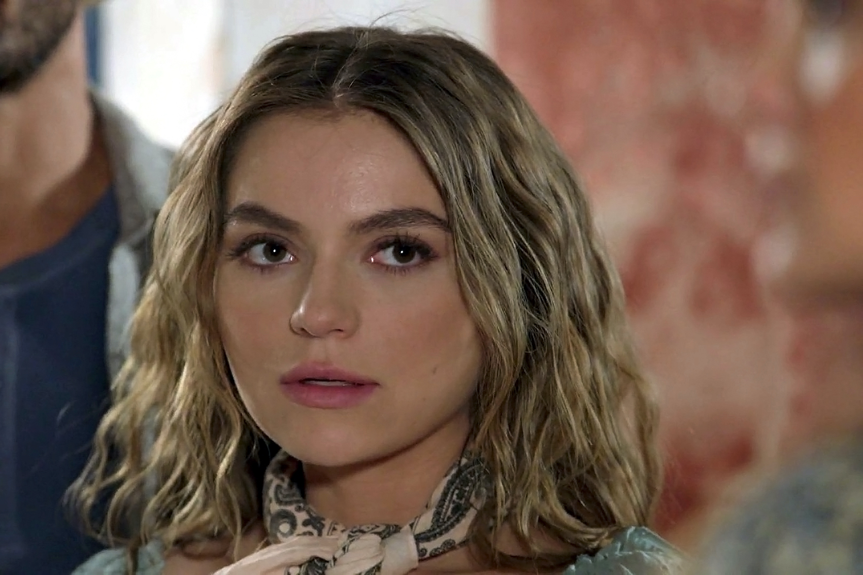 Sofía Castro habla sobre su vestido de novia y revela detalles de su ...