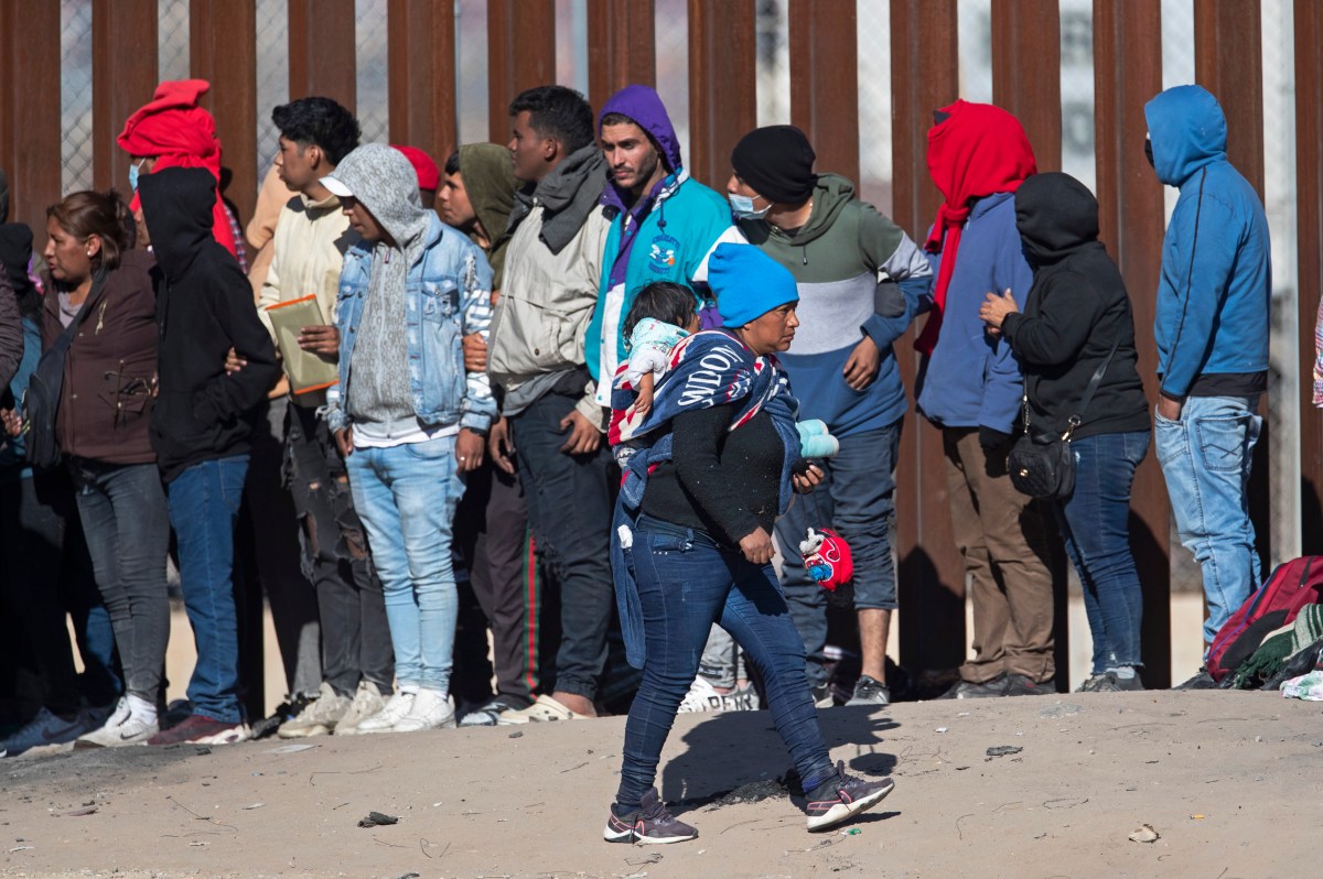 Ciudad de Estados Unidos dejará de recibir a más migrantes ...