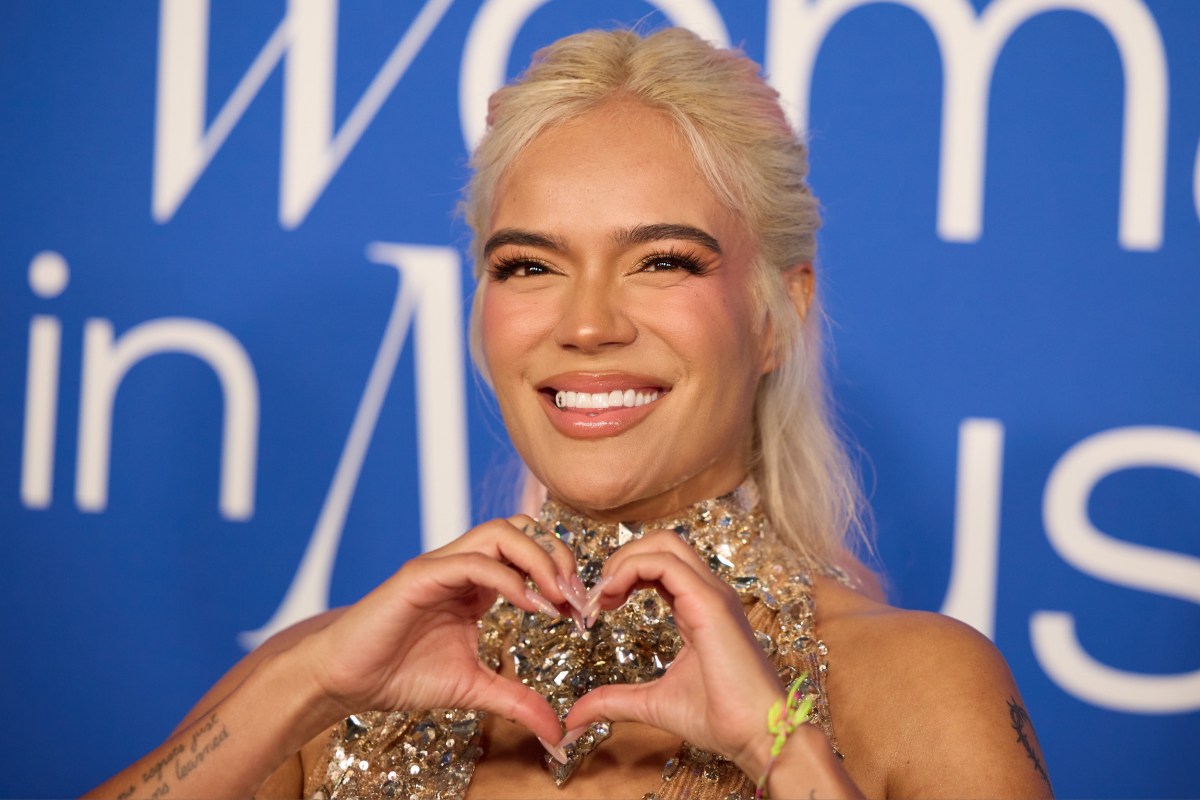 Karol G alcanza la Cima: 'Mujer del Año' en Billboard Women In Music ...