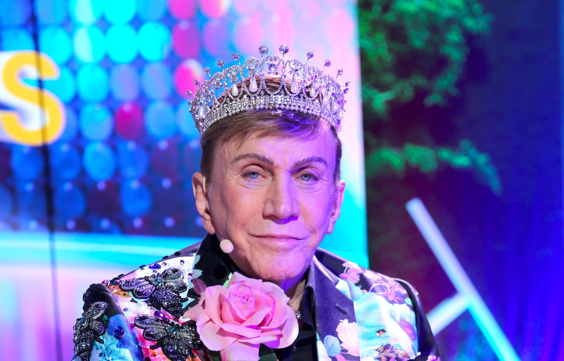 Osmel Sousa muestra cómo es su oficina en la sede del Miss Universo ...