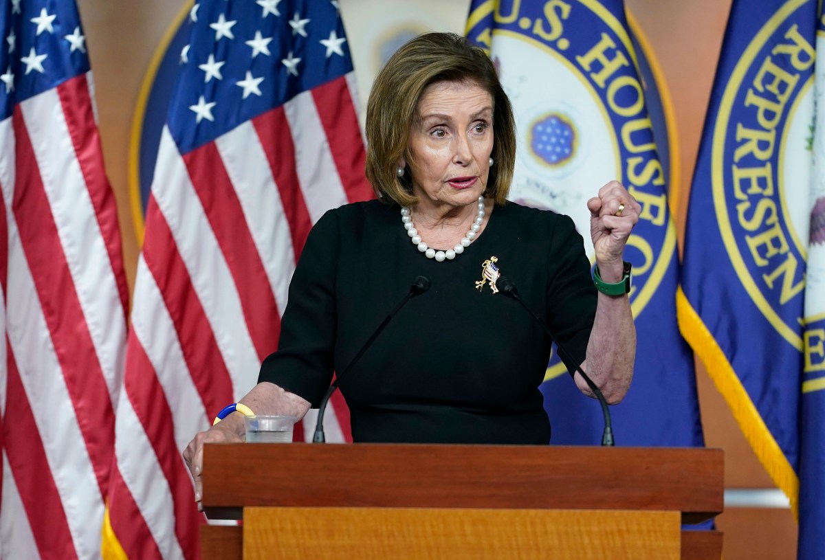 Nancy Pelosi defiende a Biden y dice que tuvo "una mala noche" en el ...