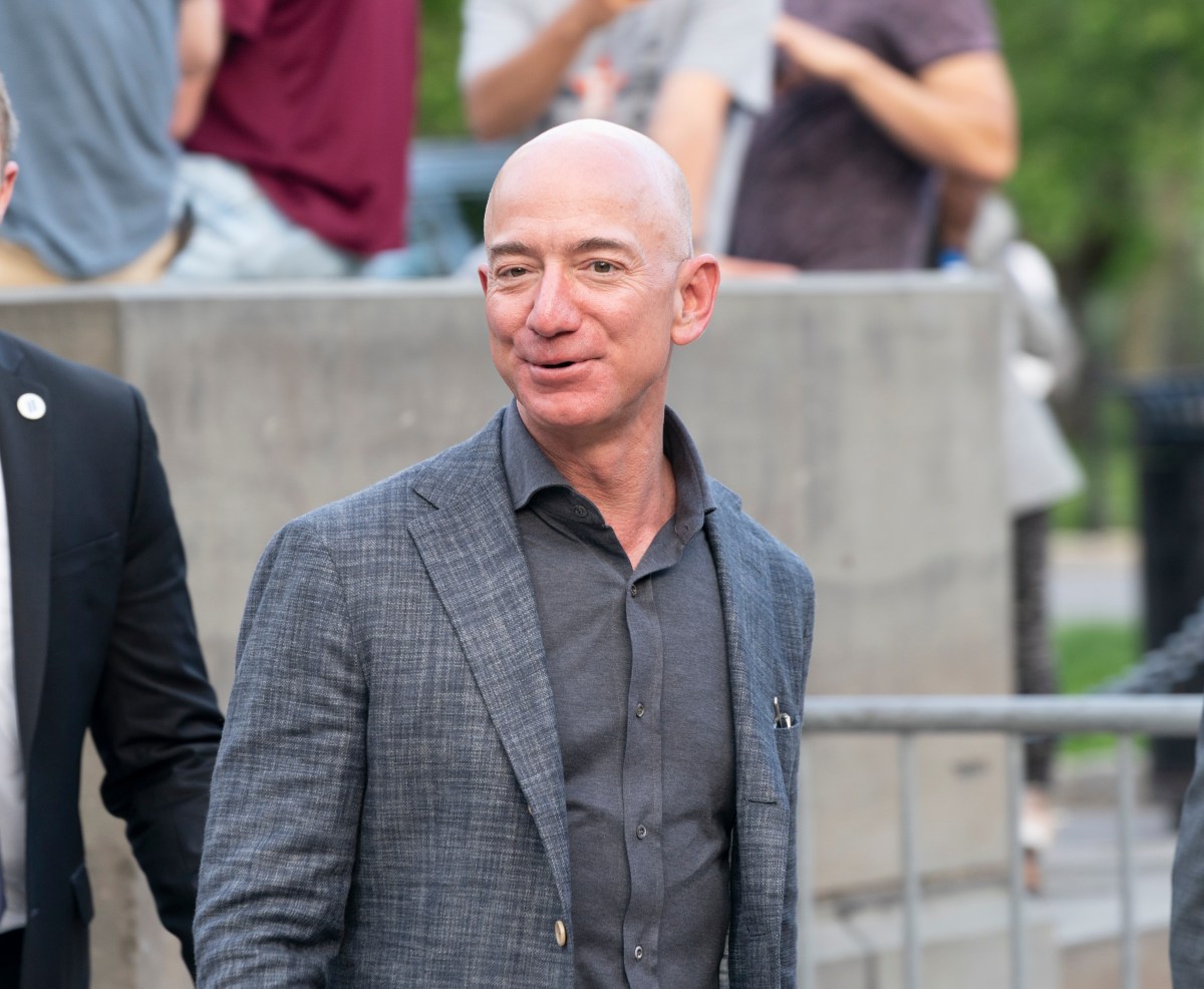 Jeff Bezos: gastar $1 millón diario y su fortuna - El Diario NY