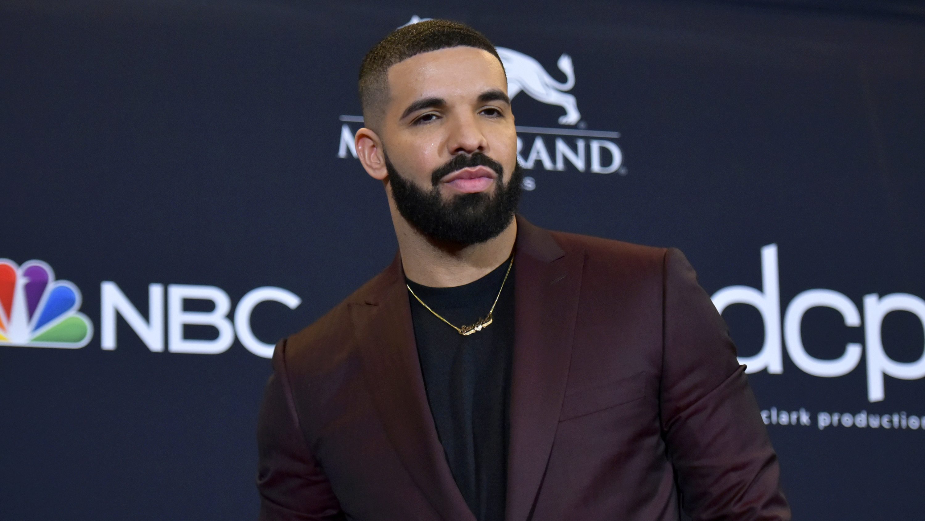 Drake salvó al Venezia FC italiano de la bancarrota - El Diario NY