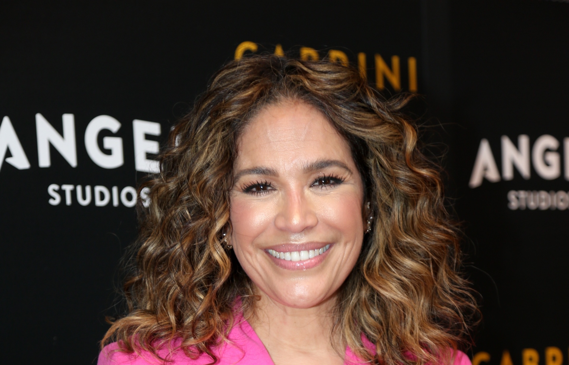 Karla Martínez hace importante reflexión en Despierta América - El ...