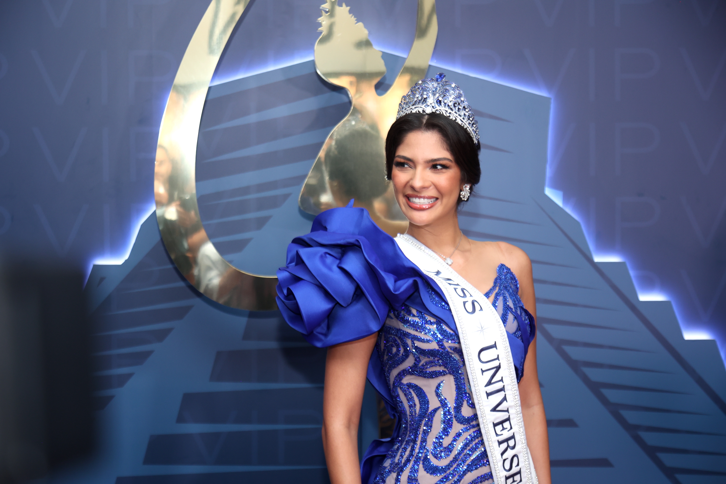 Astrólogo contó lo que les espera a Sheynnis Palacios y Carlos Gómez ...