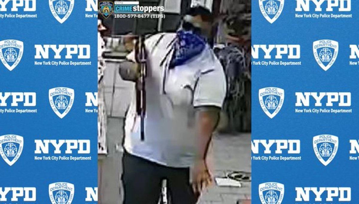 Con rifle intentaron robar panadería en Queens, Nueva York - El Diario NY