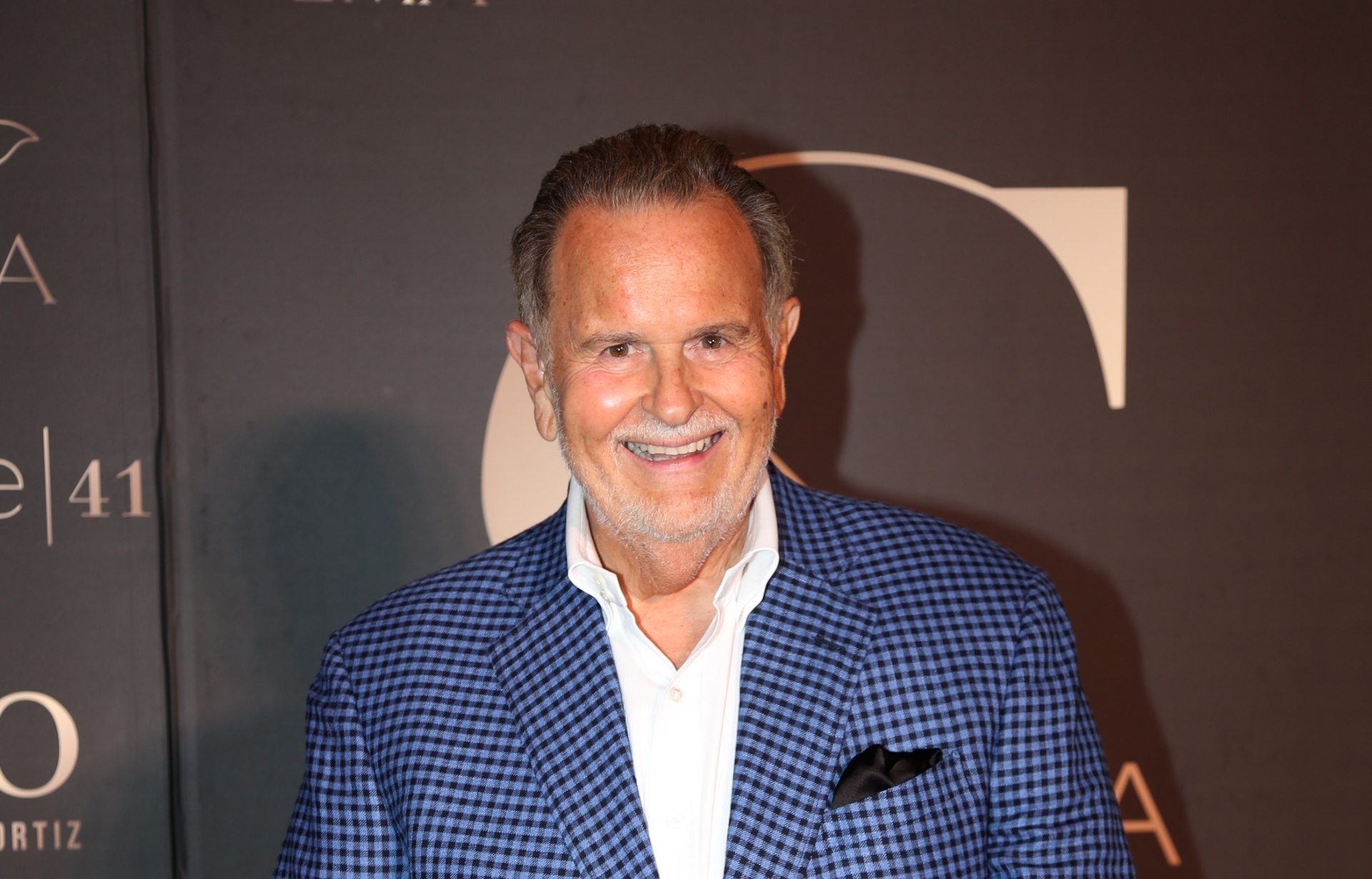 La poderosa razón por la que Raúl de Molina cambió de disfraz en Acción ...