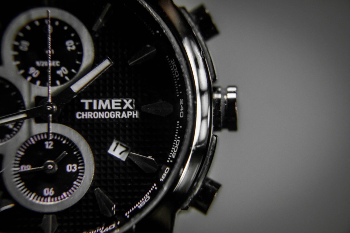 Timex venderá reloj conmemorativo a $1 dólar - El Diario NY