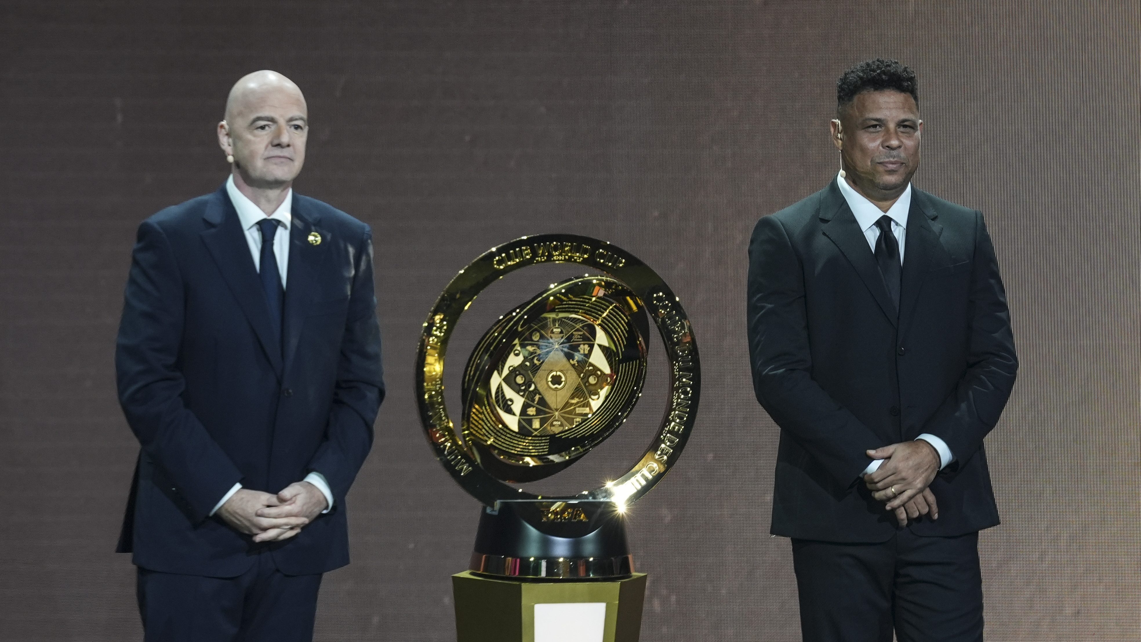 FIFA presentó el trofeo del Mundial de Clubes 2025 - El Diario NY