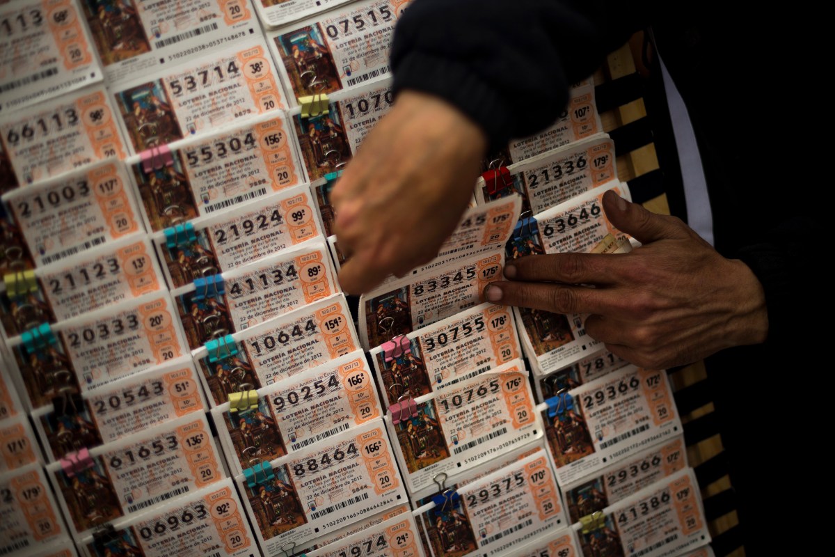 ¿Cómo jugar a la Lotería de Navidad de España desde EE.UU.? - El Diario NY