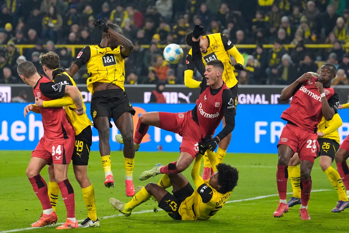 Partidos de fútbol para este viernes 17 de enero - El Diario NY