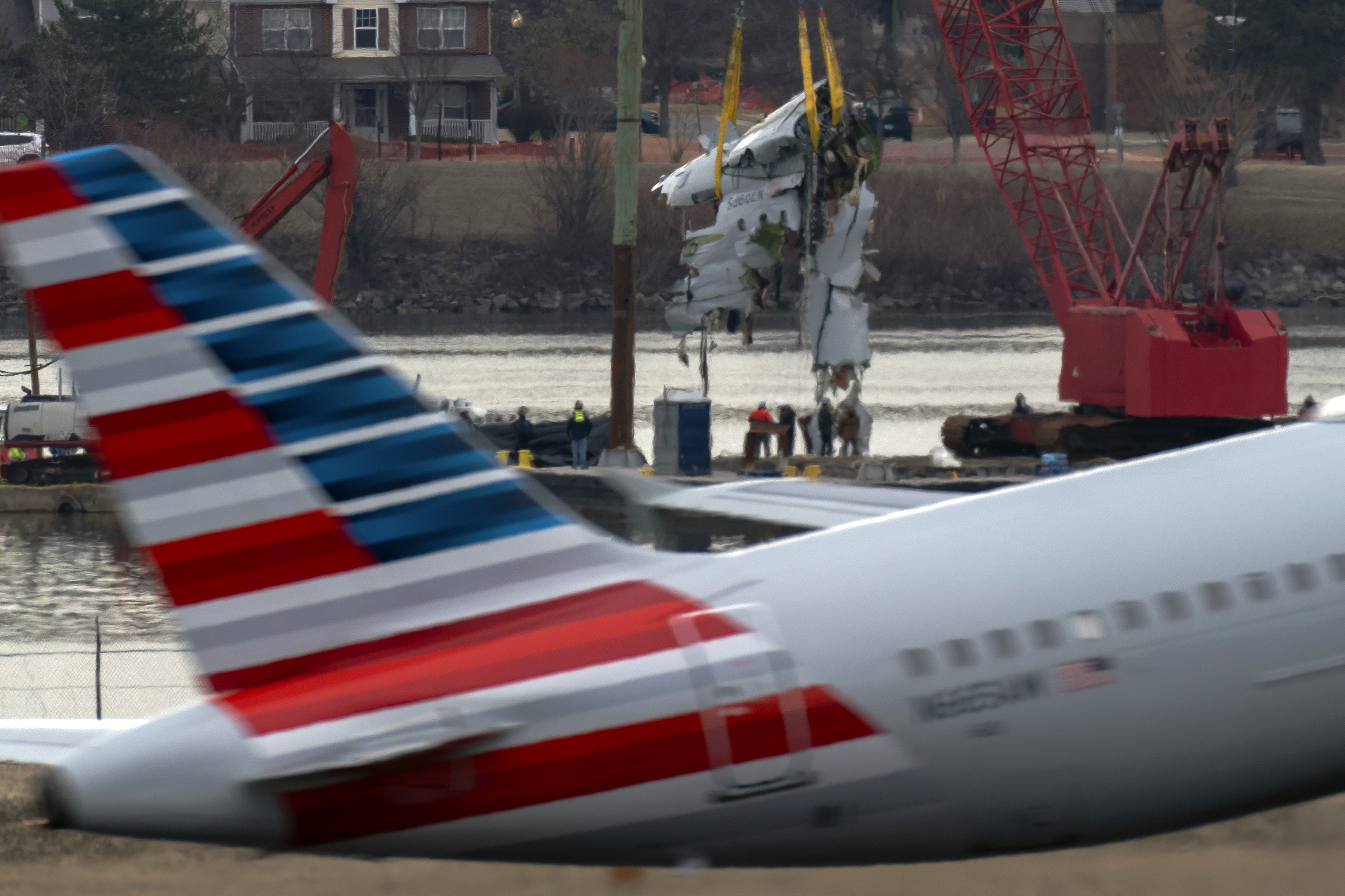 Arrestan a empleados aeroportuarios por filtrar a la prensa imágenes ...