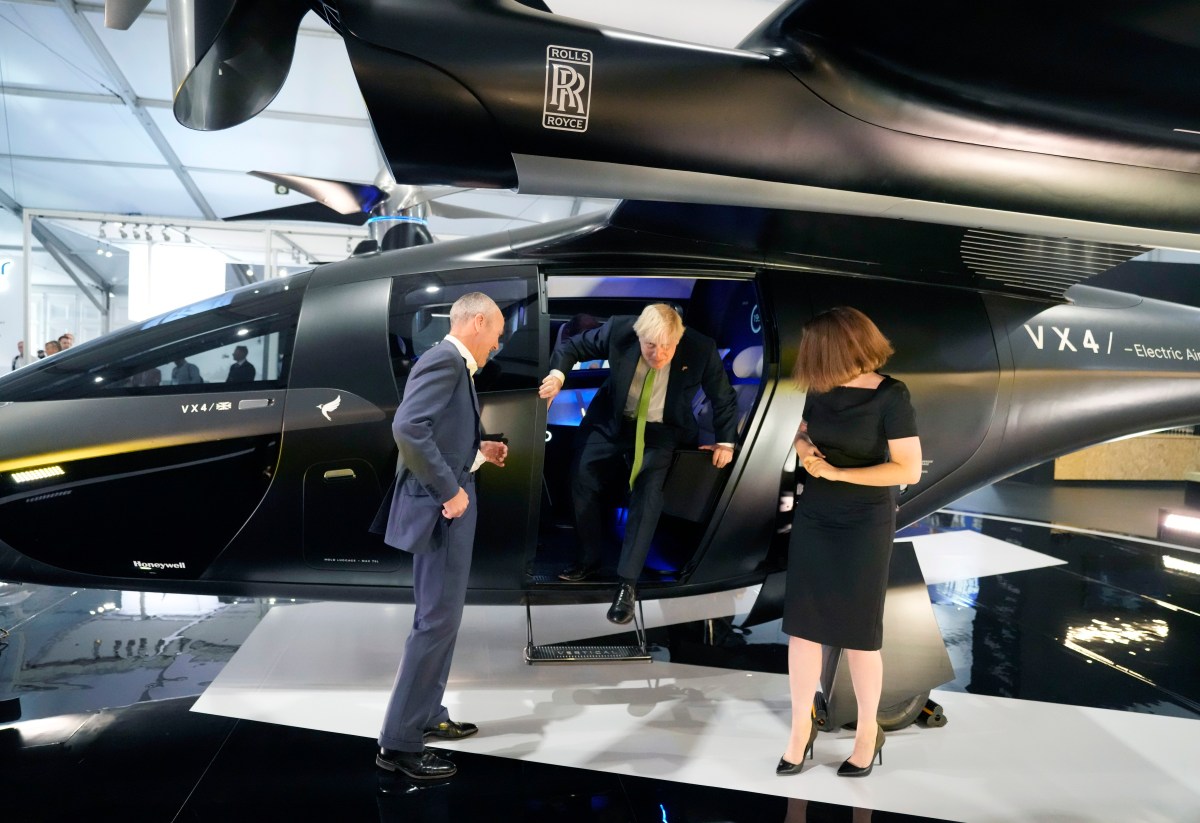 Cómo es el taxi volador VX4 que podría lanzarse en 2030 - El Diario NY