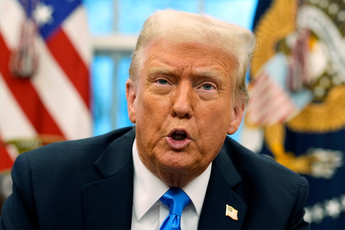 Donald Trump da por terminada la "invasión" de migrantes a Estados ...