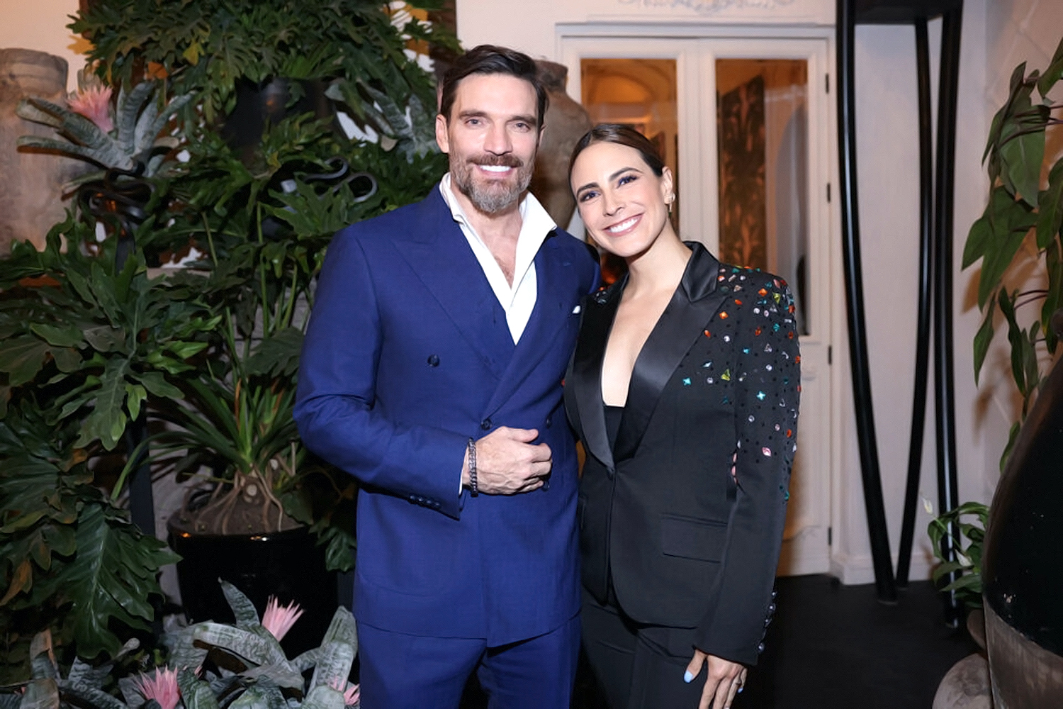 Julián Gil y Valeria Marín preparados para la paternidad - El Diario NY