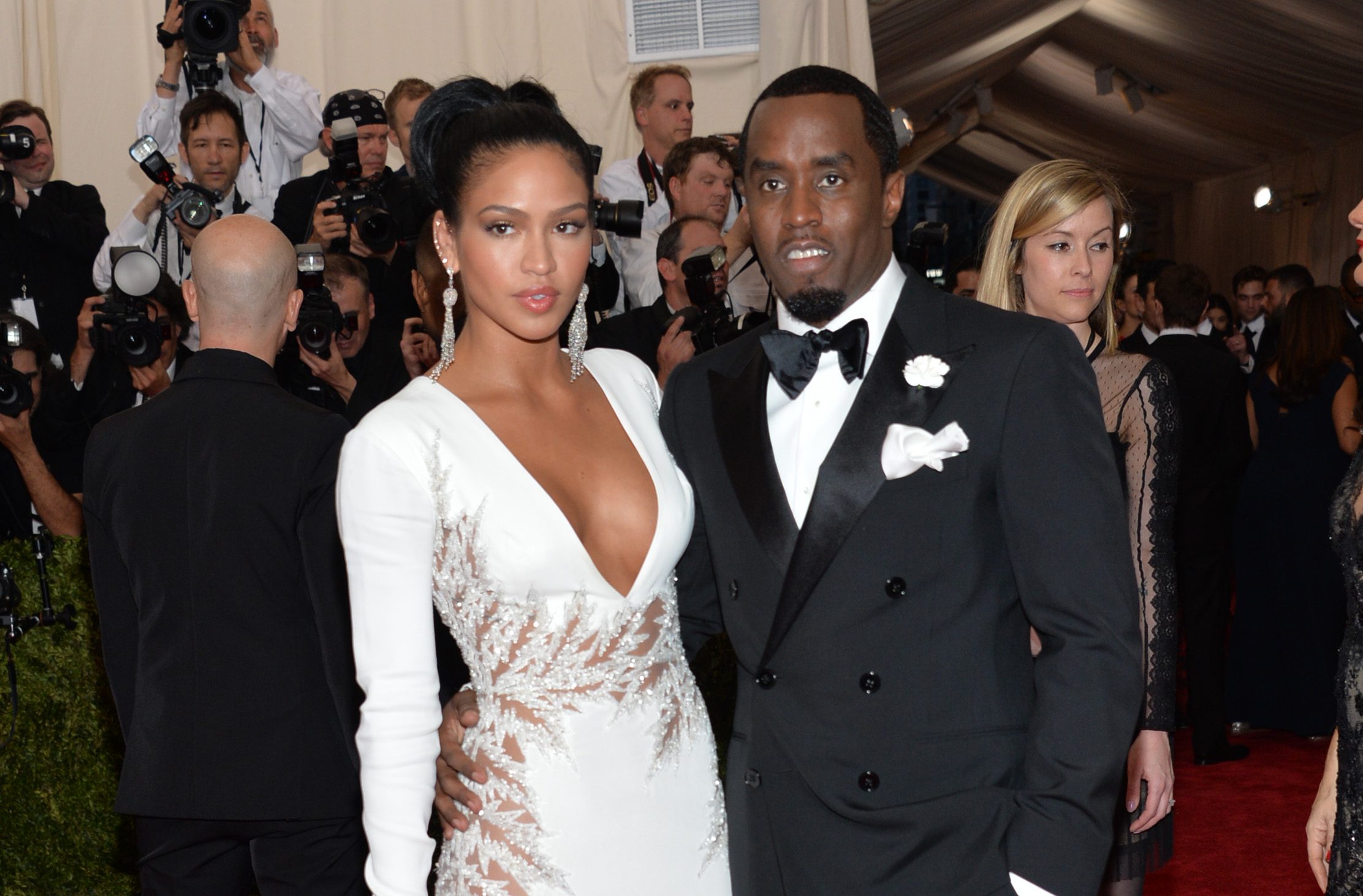 Cassie Ventura asegura que P. Diddy no quería que se viera "demasiado mexicana" - El Diario NY
