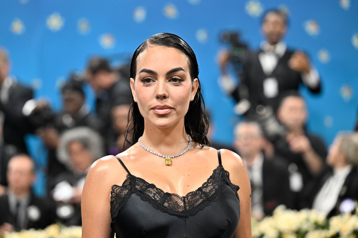 Georgina Rodríguez acapara miradas con su vestido en la MET Gala 2025 ...