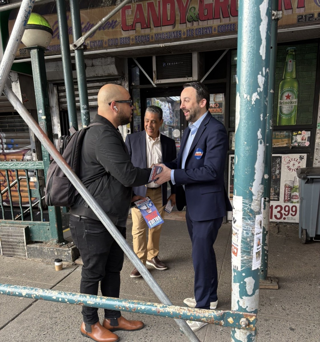 Contienda por la presidencia de Manhattan: aspirante promete abrir ...