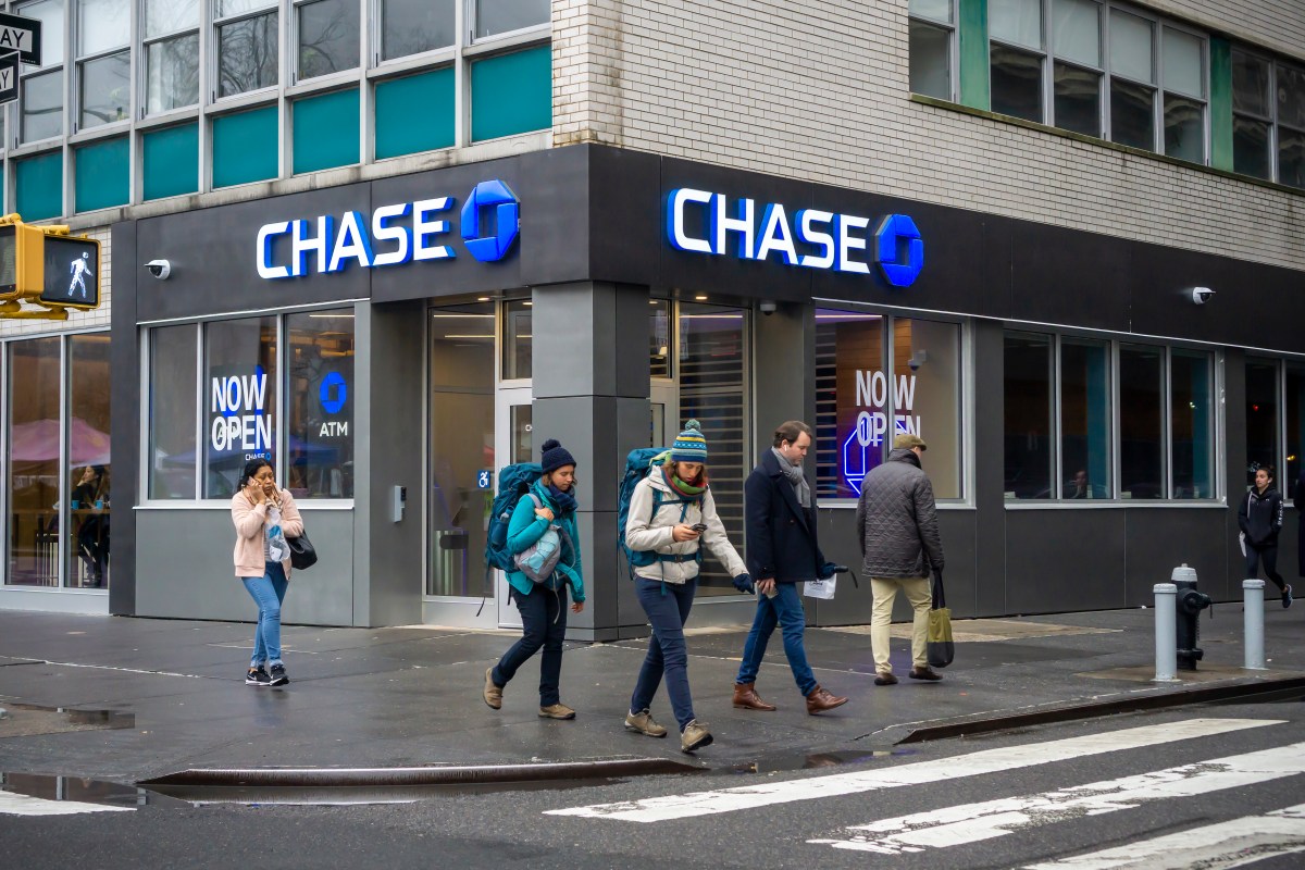 Chase regala hasta $900 a nuevos clientes - El Diario NY