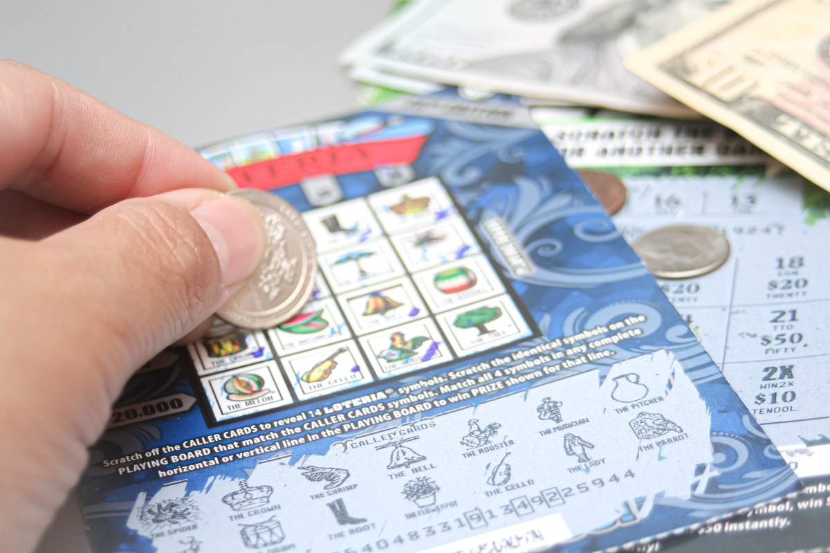 Un paseo familiar inesperado lleva a hombre de California a ganar $5 ...