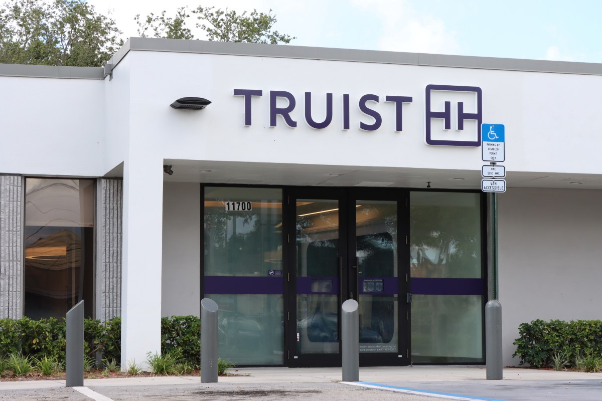 Truist Bank Foley Al