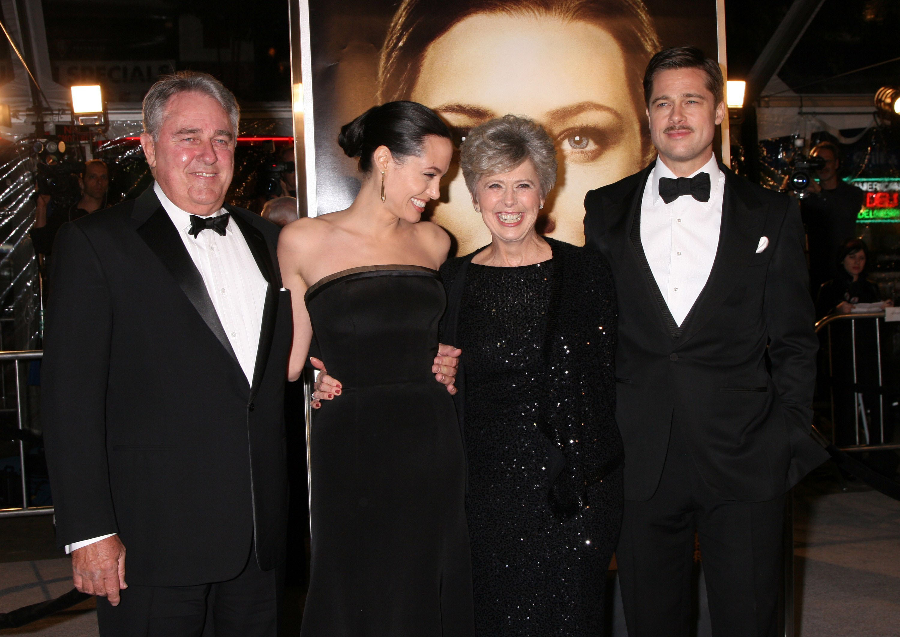 Jane Etta Pitt, madre de Brad Pitt, fallece a los 84 años - El Diario NY