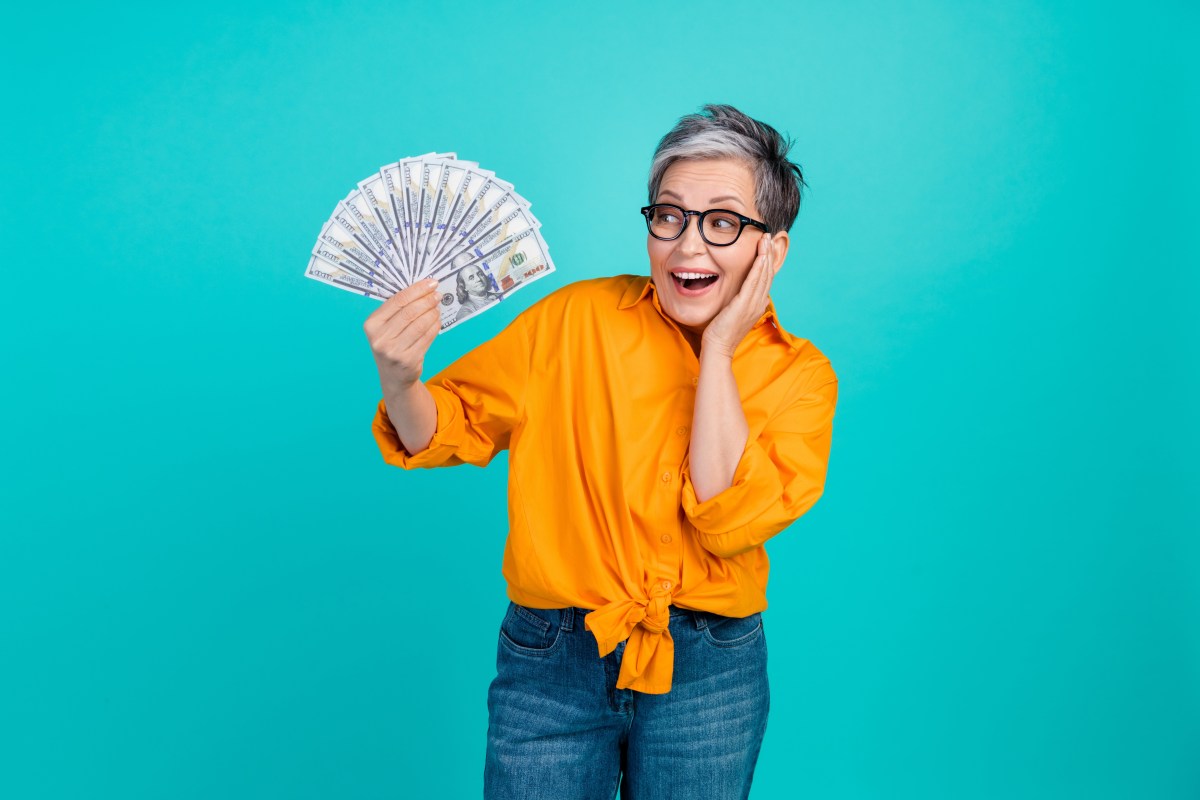 Reddit scroller about 5'4 120 pounds with soft MM assets,