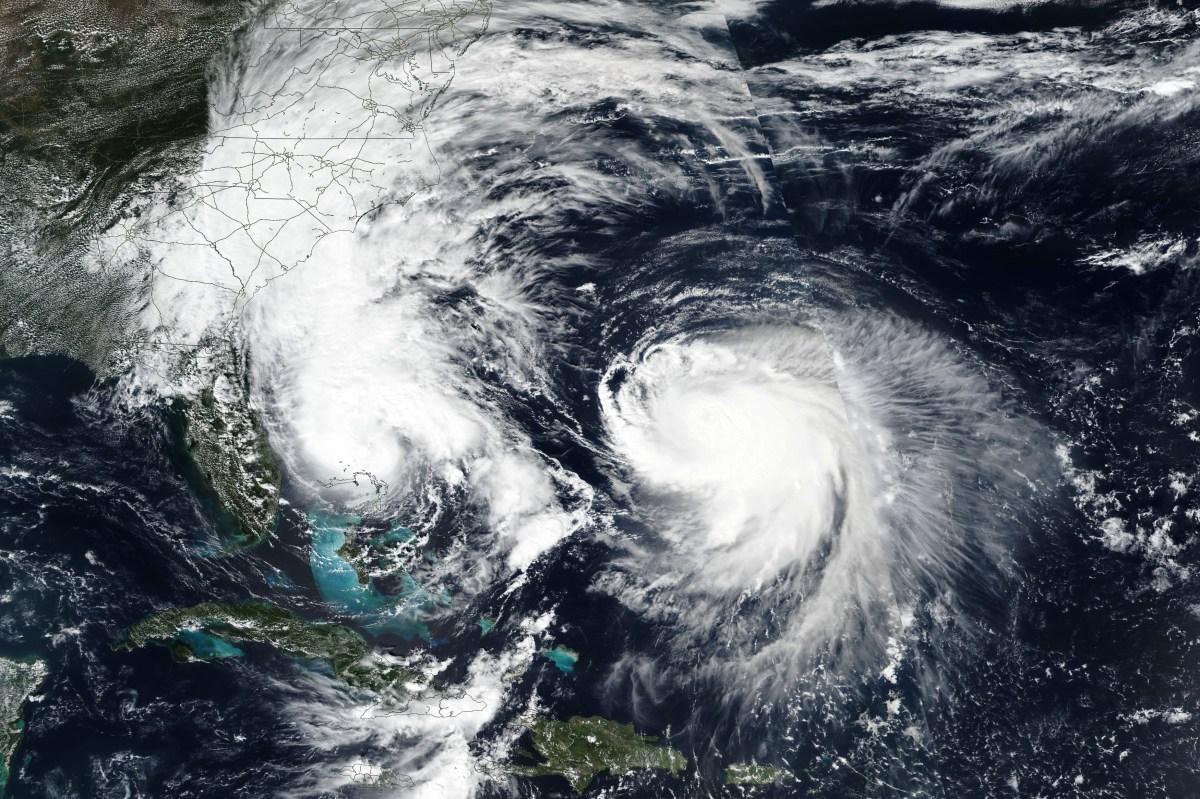 Huracanes Imelda y Humberto traen oleaje y posibles inundaciones en ...
